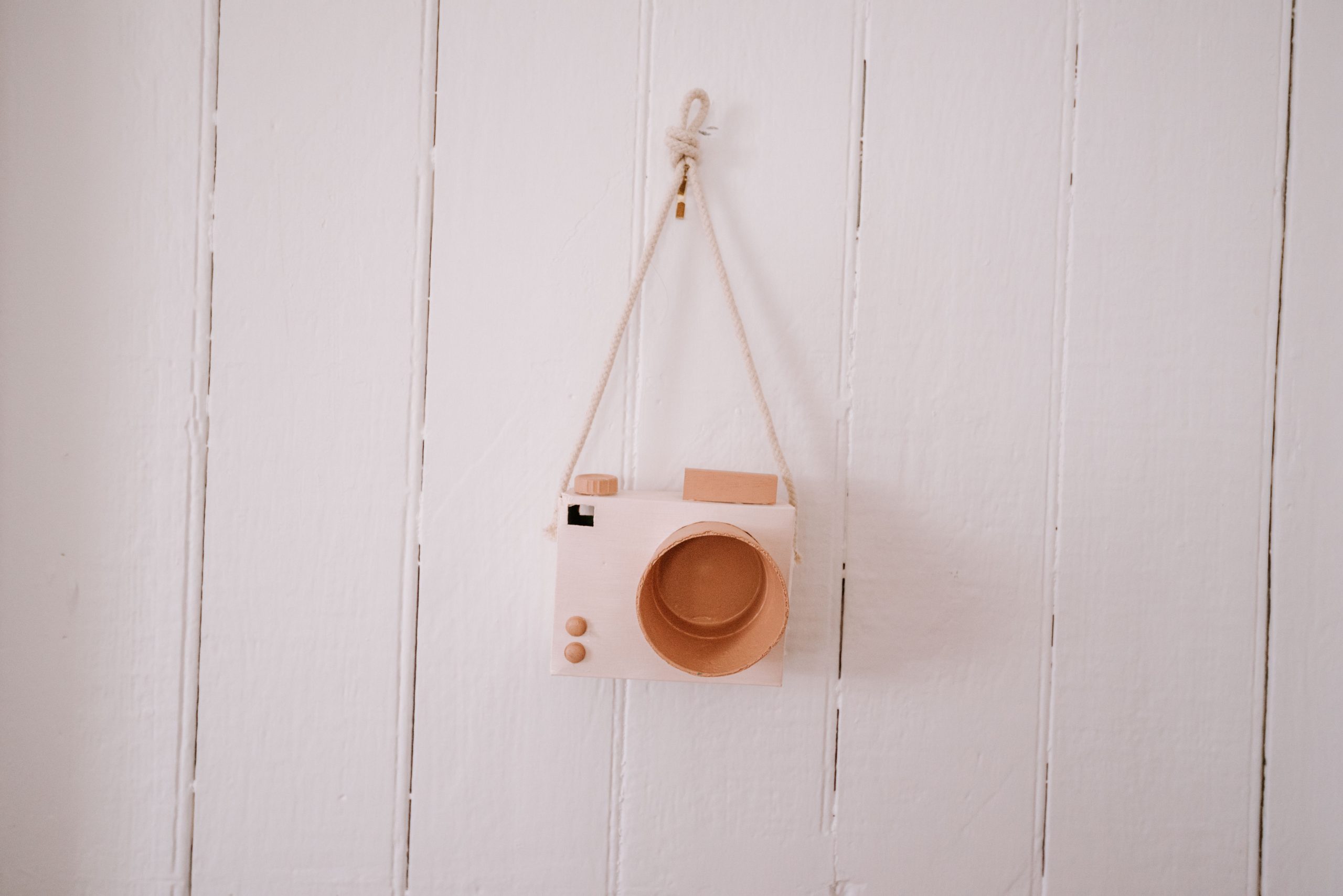 How To Make A Kid's Cardboard Camera | Collective Gen
